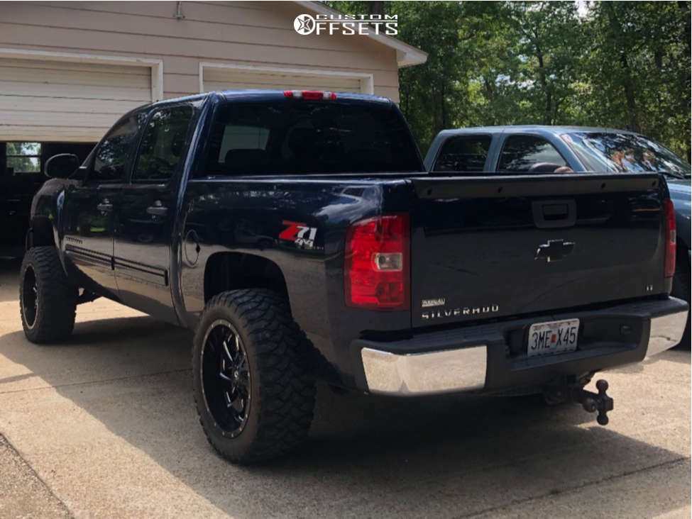 2009 Chevrolet Silverado 1500 with 20x10 -24 Fuel Cleaver and 33/12 ...