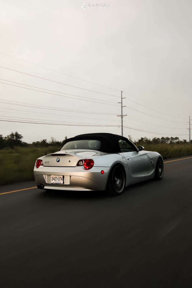 2003 BMW Z4 with 18x9.5 35 VMR V710 and 235/30R18 Hankook Ventus V12 ...