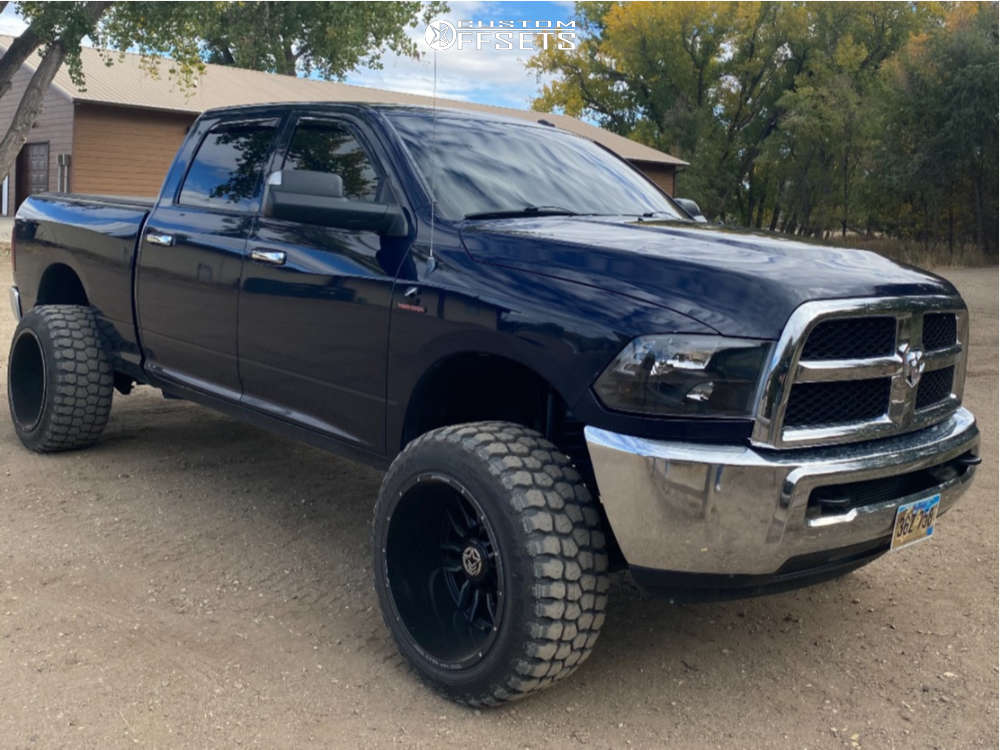 2014 Ram 2500 with 22x14 -76 Anthem Off-Road Equalizer and 35/12.5R22 ...