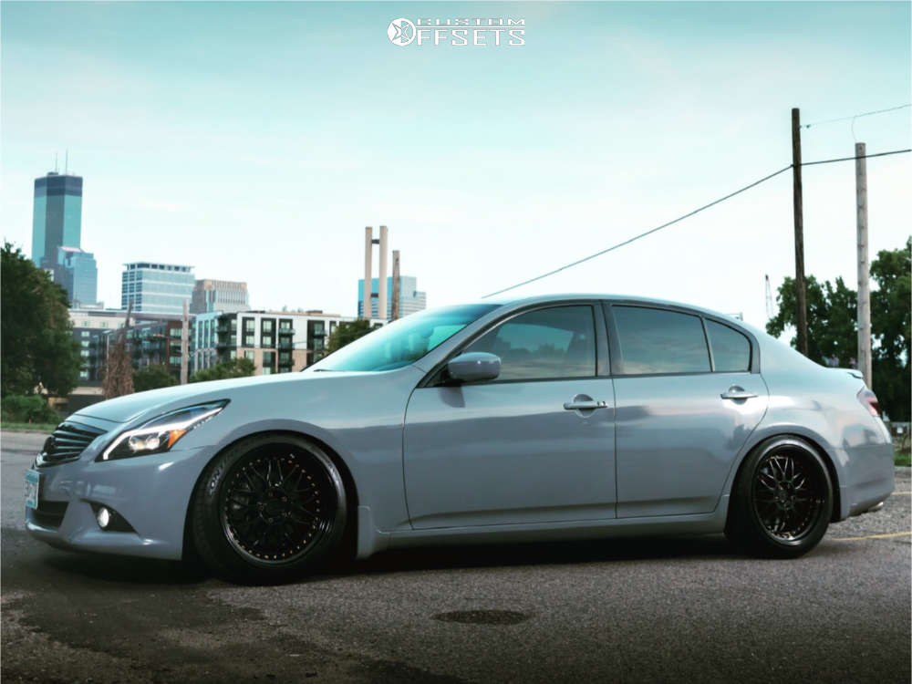 2010 INFINITI G37 with 19x9.5 22 Aodhan Ds01 and 245/35R19 Continental ...
