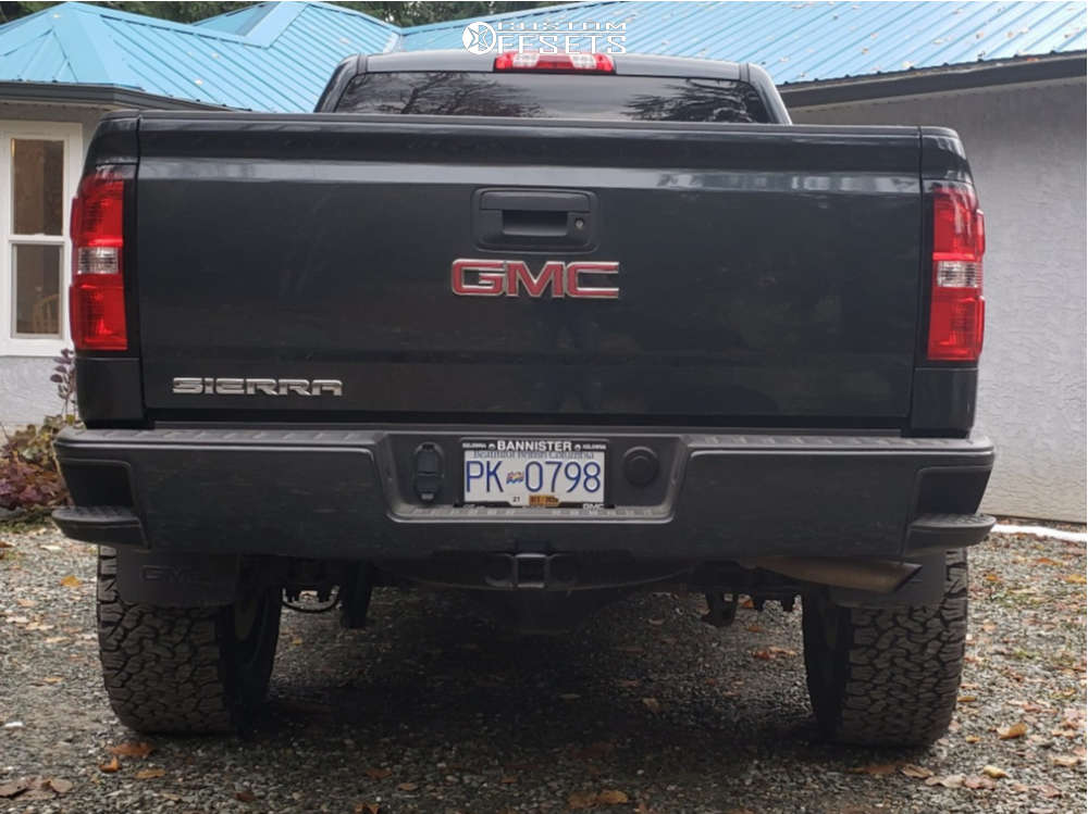 2018 GMC Sierra 1500 with 20x10 -24 Armed Offroad Dagger and 35/12.5R20 ...