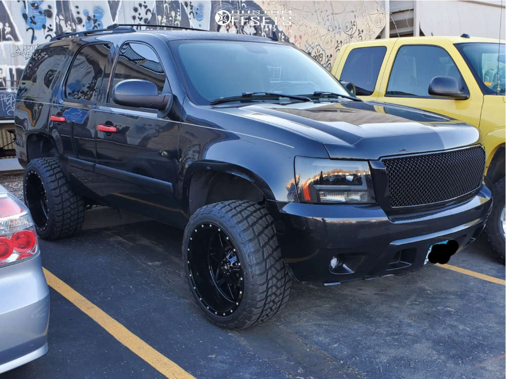 2007 Chevrolet Tahoe with 22x12 -44 RBP 71r and 33/12.5R22 Road One ...