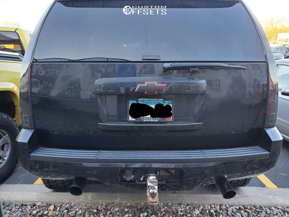 2007 Chevrolet Tahoe with 22x12 -44 RBP 71r and 33/12.5R22 Road One ...