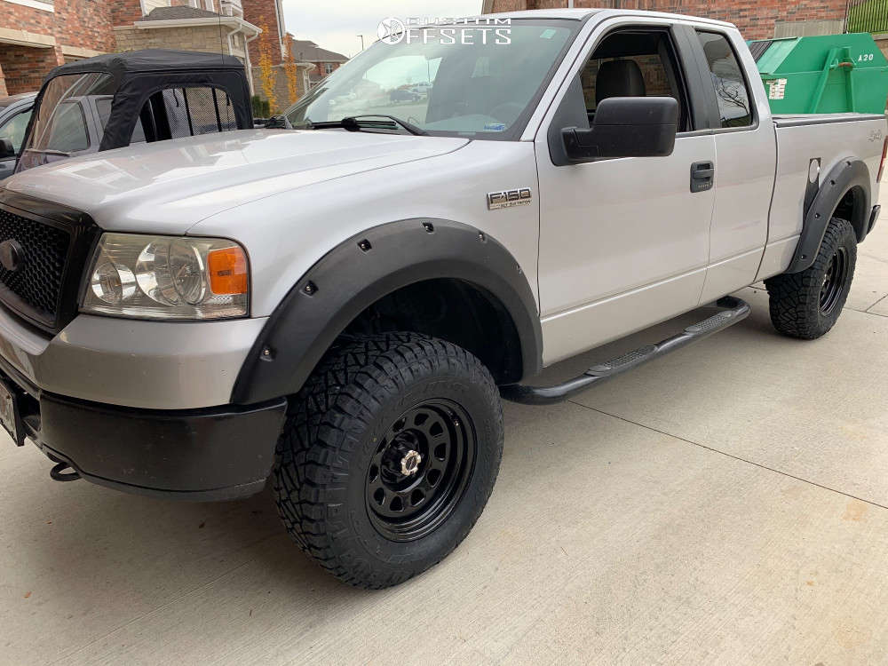 2007 Ford F-150 with 17x9 -12 Vision D Window and 33/12.5R17 Nitto ...