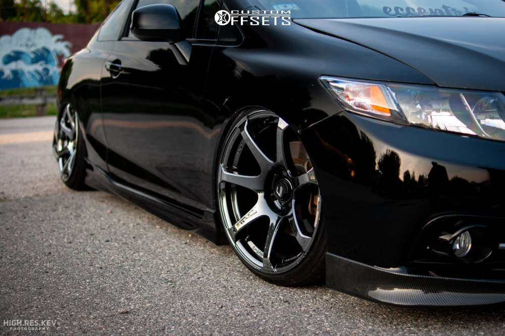 2013 Honda Civic with 18x9 25 Cosmis Racing Mr7 and 215/35R18 Achilles ...