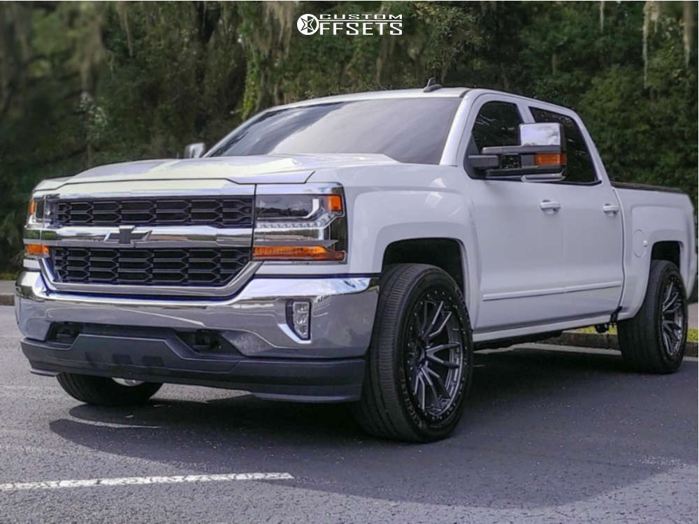 2018 Chevrolet Silverado 1500 with 22x10 -13 Fuel Rebel and 285/45R22 ...