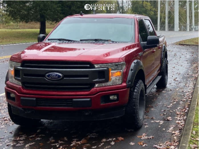 2019 Ford F-150 with 20x10 -25 Ultra Hunter 203 and 33/10.5R20 Nitto ...