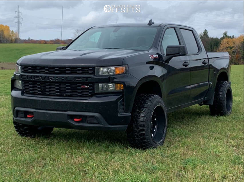 2020 Chevrolet Silverado 1500 with 20x12 -45 Fuel Vortex and 33/12.5R20 ...