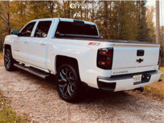 2017 Chevrolet Silverado 1500 with 22x9 31 Strada Replicas Gm Snowflake Replica and 33/12.5R22 ...