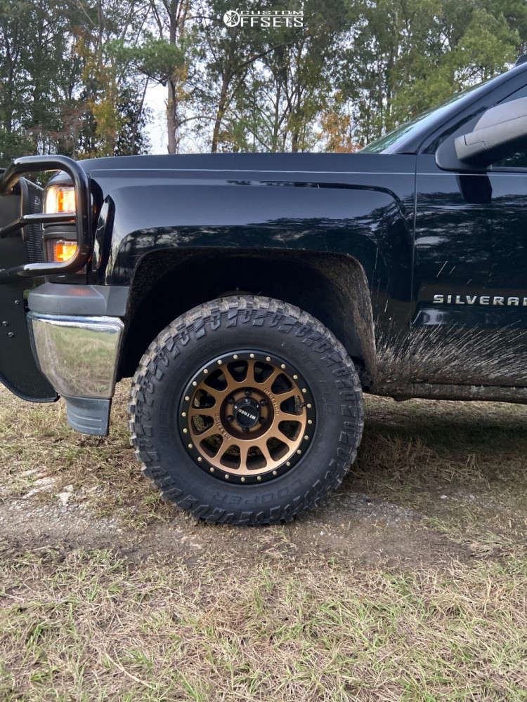 2014 Chevrolet Silverado 1500 with 18x9 Method Nv and 295/70R18 Cooper ...