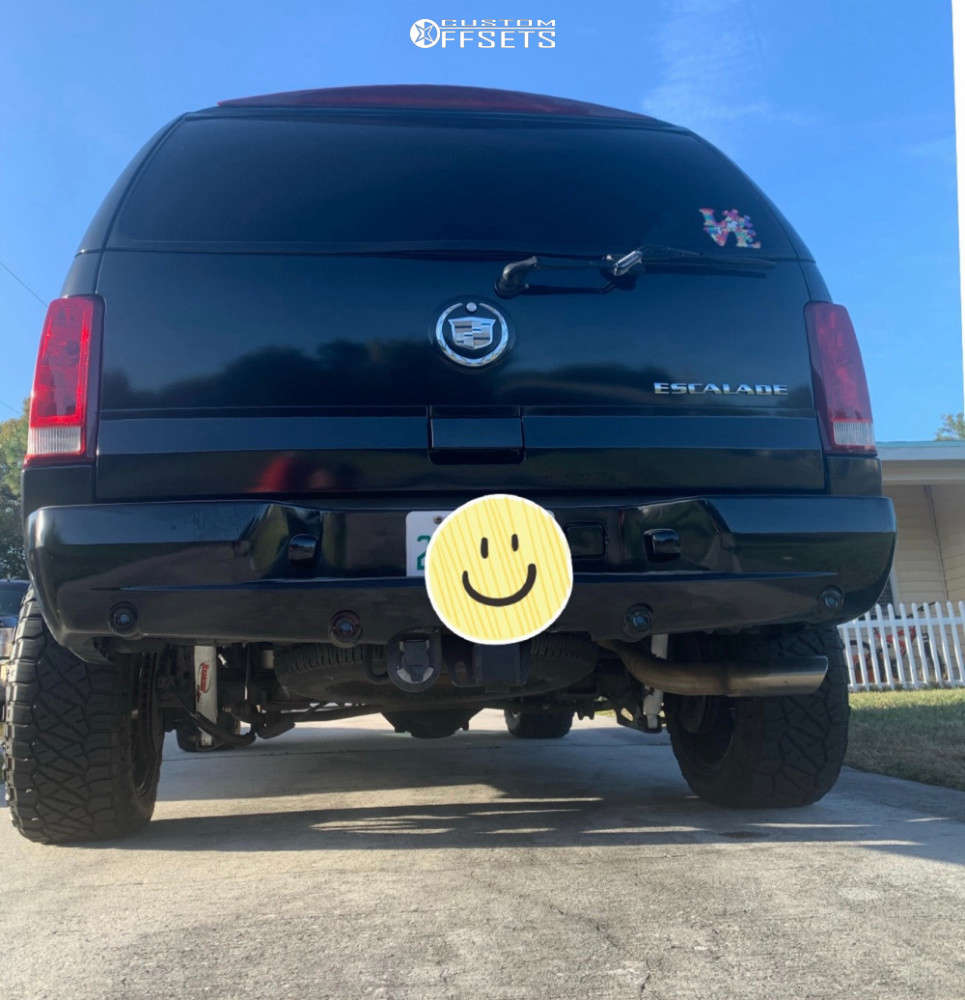 2004 Cadillac Escalade ESV with 20x10 -25 ARKON OFF-ROAD Roosevelt and ...