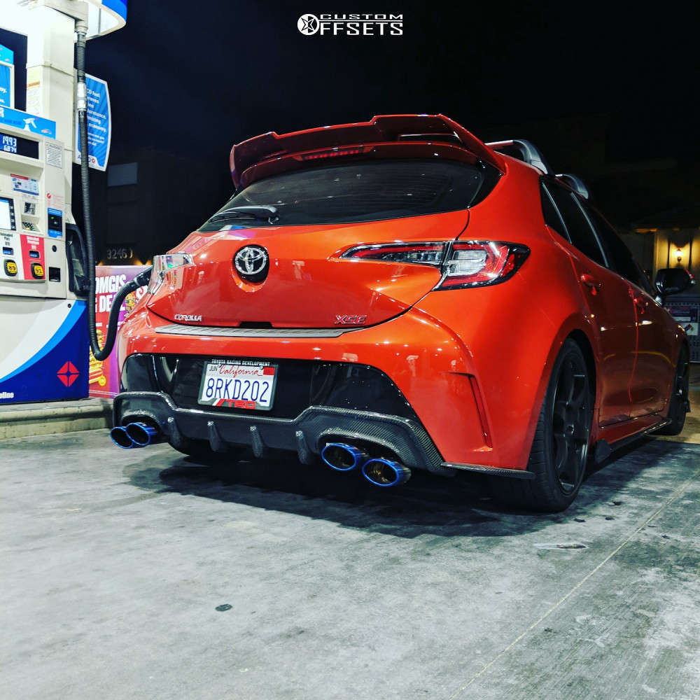 2020 Toyota Corolla with 18x8 35 Motegi Mr143 and 225/40R18 Velozza ...