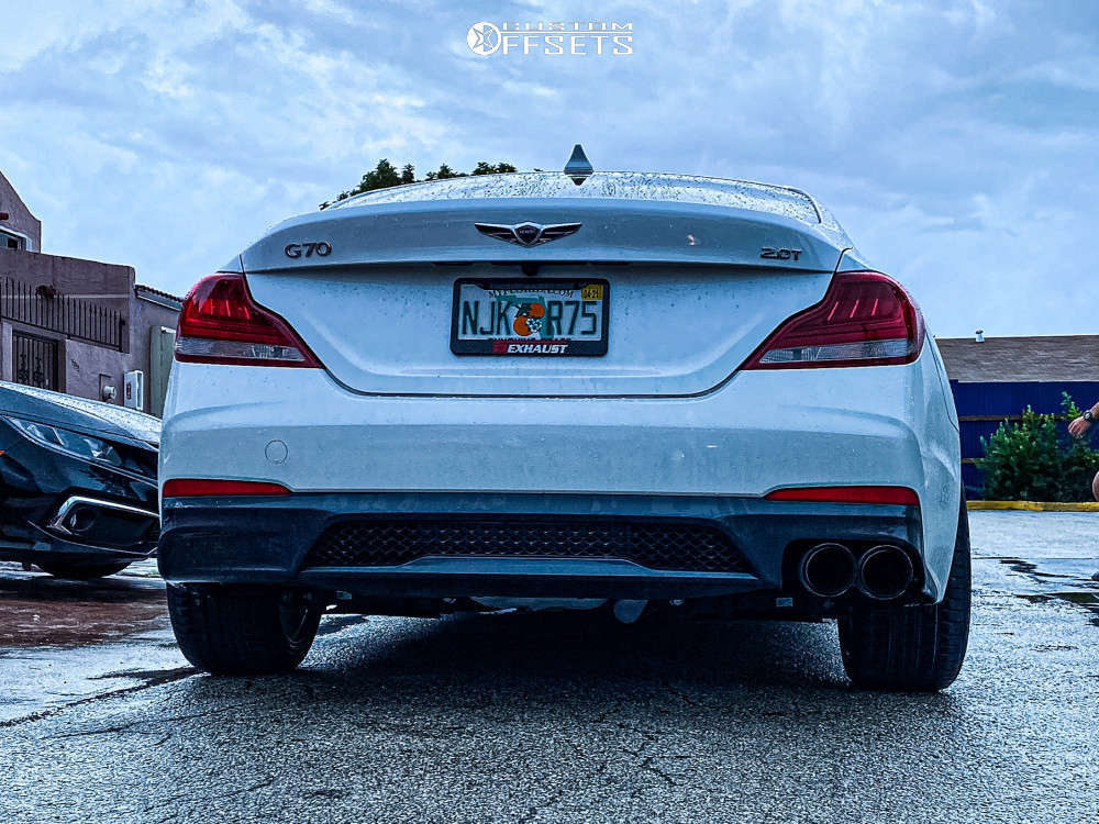 2020 Genesis G70 with 19x9.5 22 AVID1 AV20 and 235/35R19 Cosmo Mucho ...