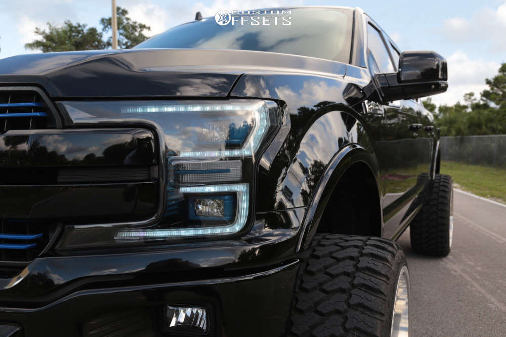 2018 Ford F-150 with 26x14 -76 Stealth Forged Strike and 35/15.5R26 ...