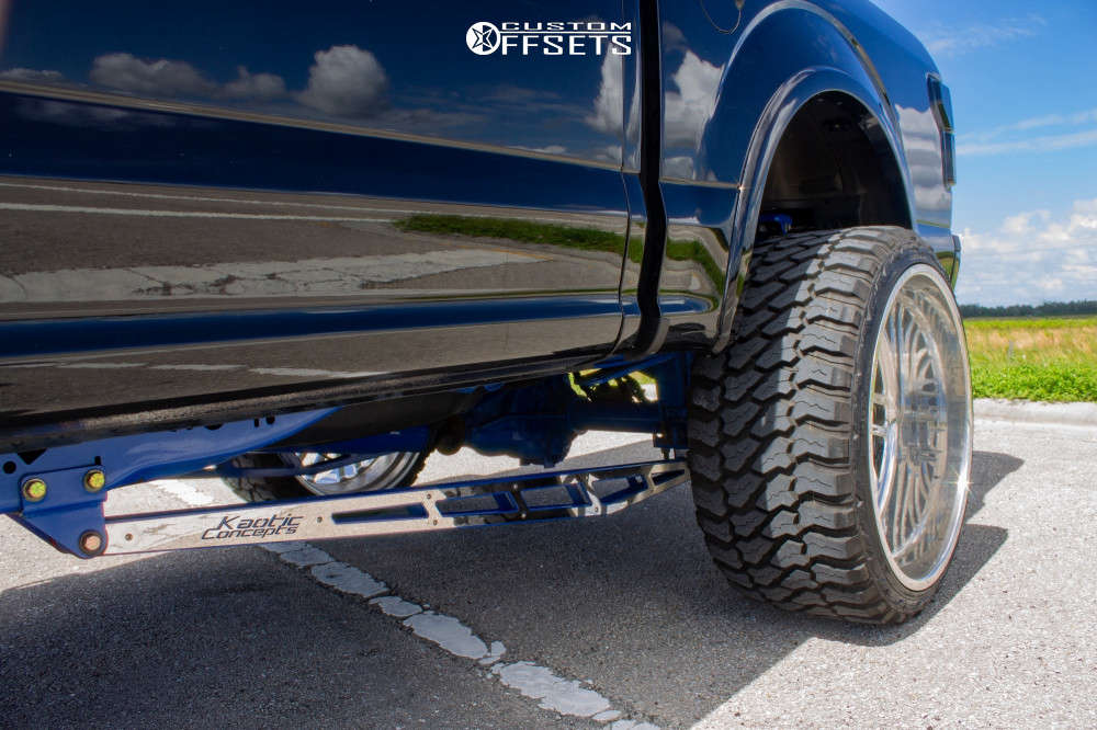 2018 Ford F-150 with 26x14 -76 Stealth Forged Strike and 35/15.5R26 ...