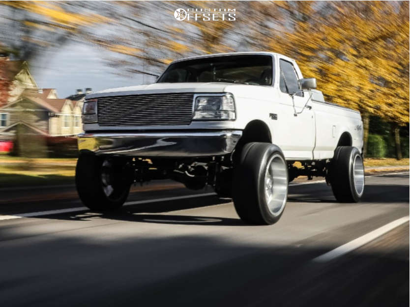 1996 Ford F-250 with 22x12 -44 Axe Offroad Ax1.1 and 305/45R22 Nitto ...