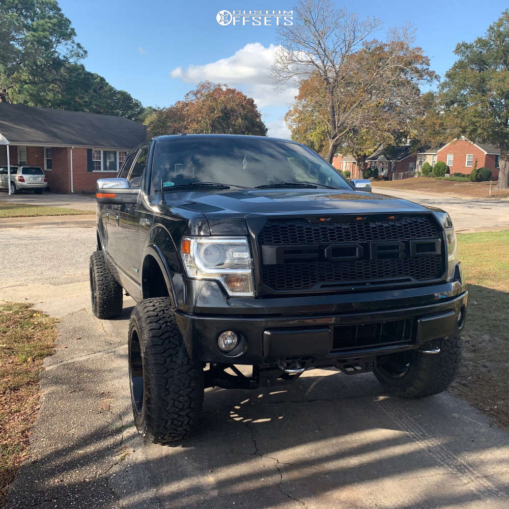 2014 Ford F-150 with 20x12 -44 Hostile Jigsaw and 35/12.5R20 Fury ...