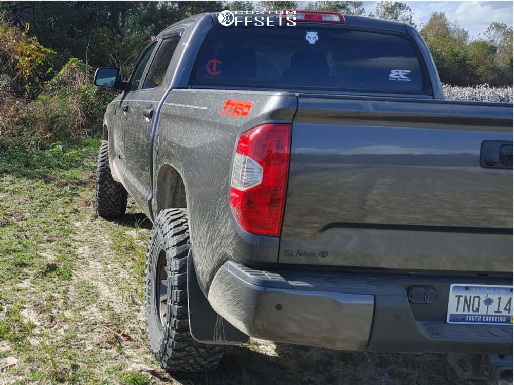 2018 Toyota Tundra with 17x8.5 25 Alloy Ion Compression and 35/12.5R17 ...