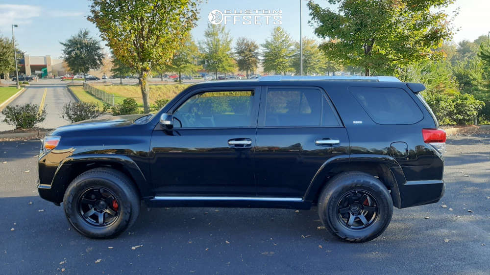 2013 Toyota 4Runner with 17x9 -12 Level 8 Mk6 and 265/70R17 Thunderer ...