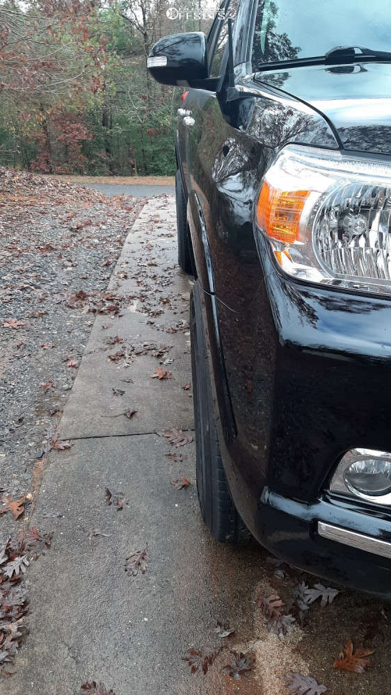 2013 Toyota 4Runner with 17x9 -12 Level 8 Mk6 and 265/70R17 Thunderer ...