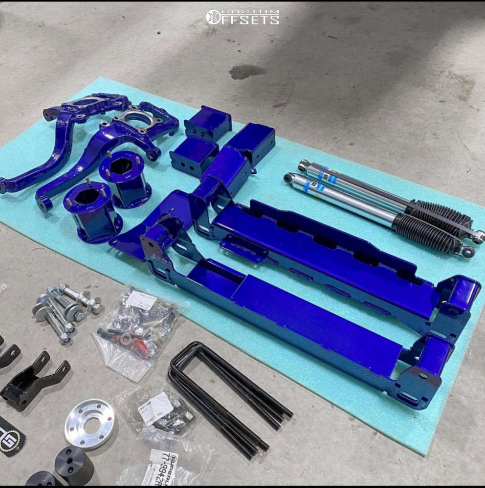 2019 Ford F-150 with 20x12 -44 Anthem Off-Road Instigator and 35/12 ...