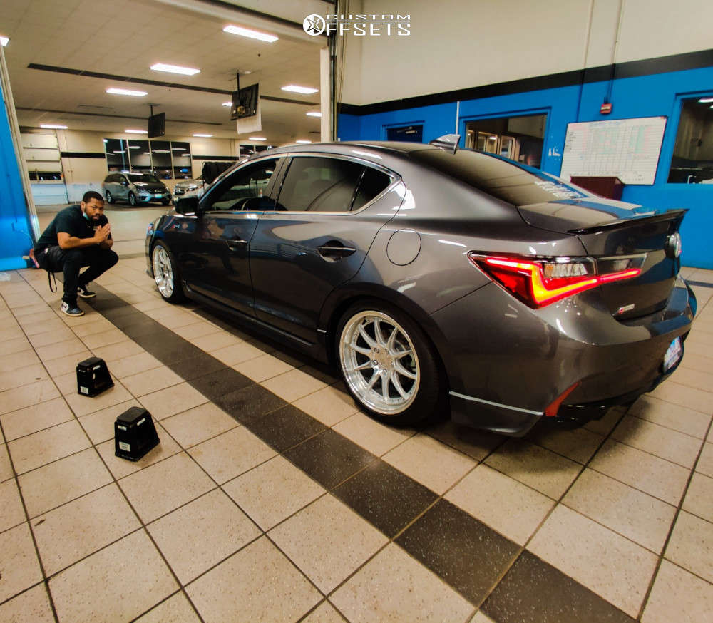2020 Acura ILX with 18x8.5 35 Aodhan Ds07 and 225/40R18 Continental ...