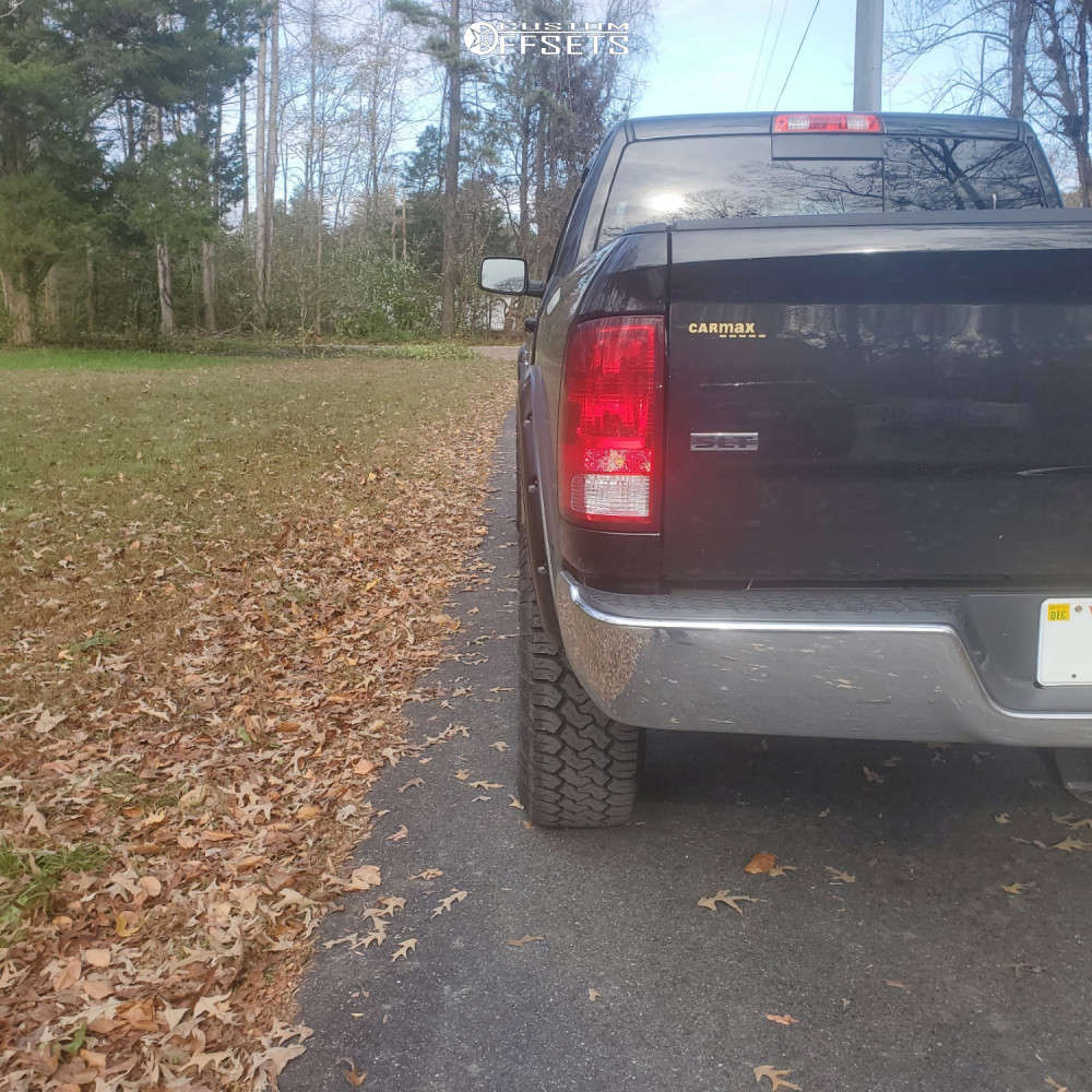 2017 Ram 2500 with 17x8.5 15 Pacer Nighthawk and 35/12.5R17 Toyo Tires ...