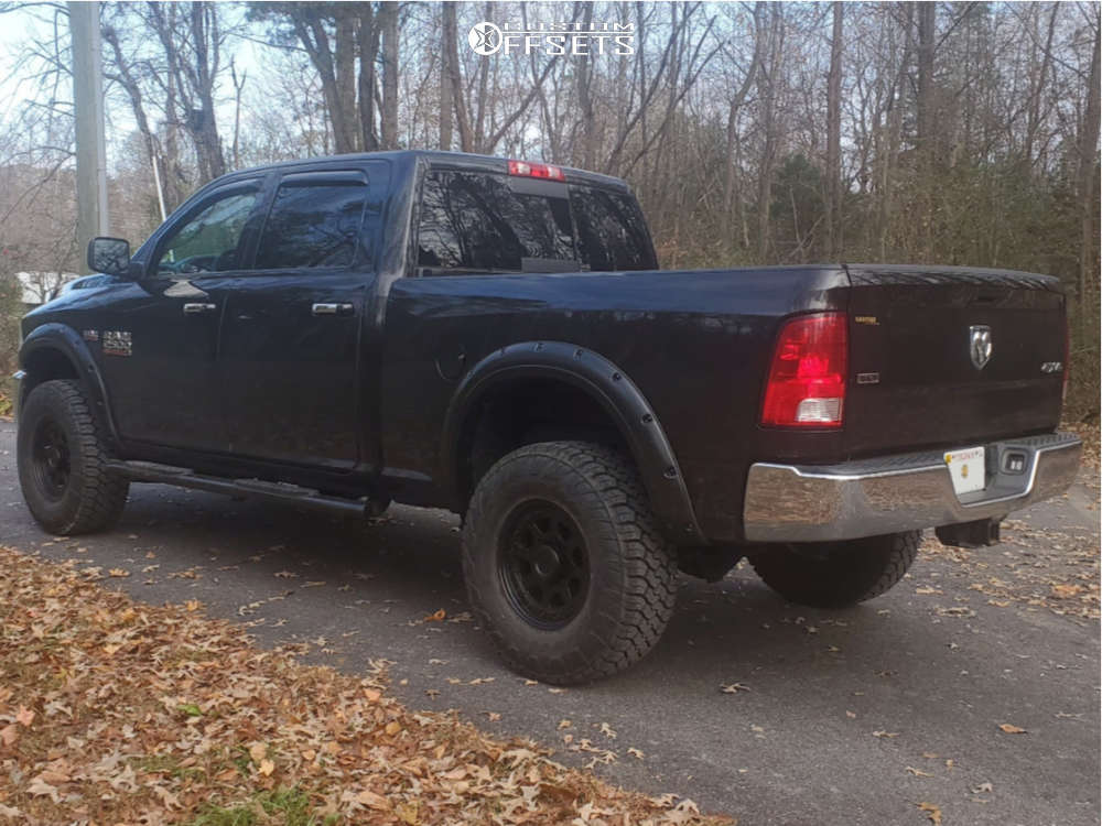 2017 Ram 2500 with 17x8.5 15 Pacer Nighthawk and 35/12.5R17 Toyo Tires ...