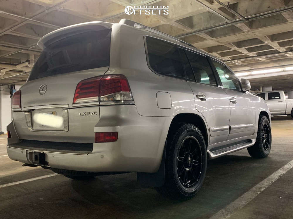 2015 Lexus LX570 with 20x9 18 Helo He900 and 275/60R20 Delta ...