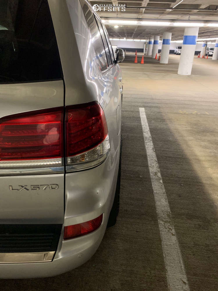 2015 Lexus LX570 with 20x9 18 Helo He900 and 275/60R20 Delta ...