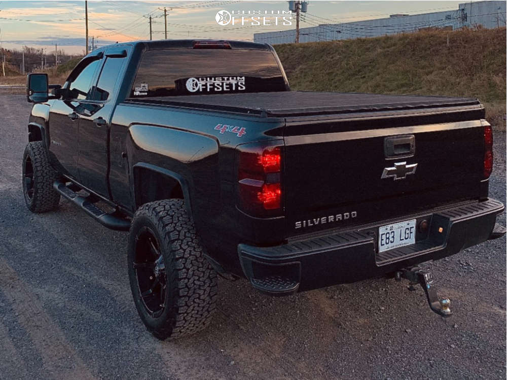 2016 Chevrolet Silverado 1500 with 20x10 -19 Fuel Coupler and 33/12 ...