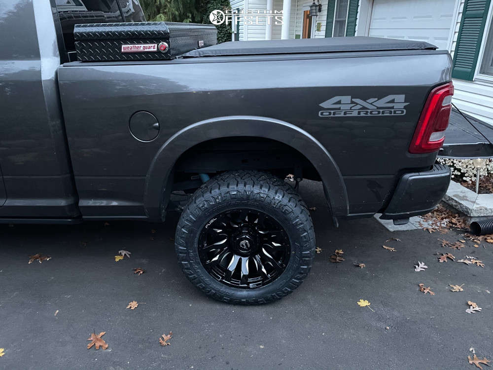 2019 Ram 2500 with 20x10 -18 Fuel Blitz and 305/55R20 Nitto Ridge ...