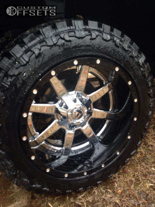 2003 Chevrolet Silverado 1500 with 20x12 -44 Fuel Maverick and 33/12 ...