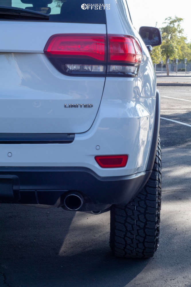 2017 Jeep Grand Cherokee with 18x8.5 18 American Racing Ar933 and 265 ...