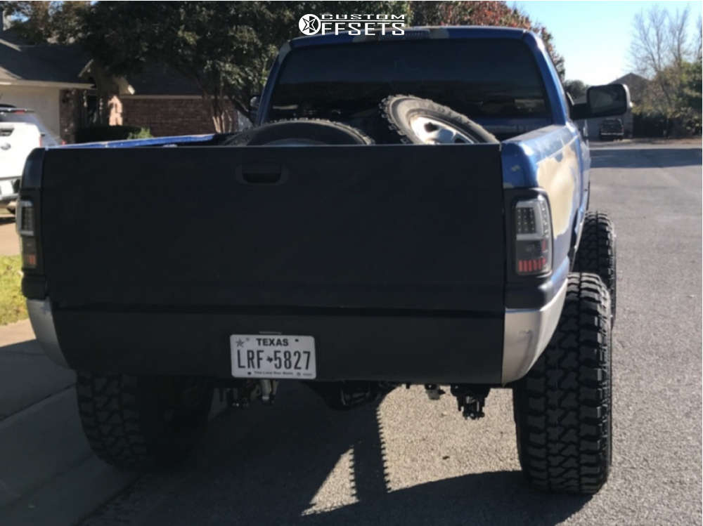 1994 Dodge Ram 2500 with 26x14 -72 Tuff T2a and 37/13.5R26 Fury Offroad ...