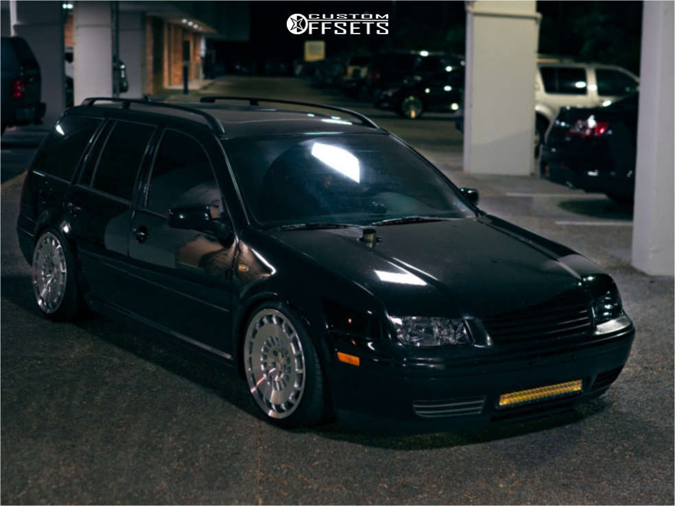2002 Volkswagen Jetta with 18x8.5 35 Rotiform Ccv and 215/40R18 ...