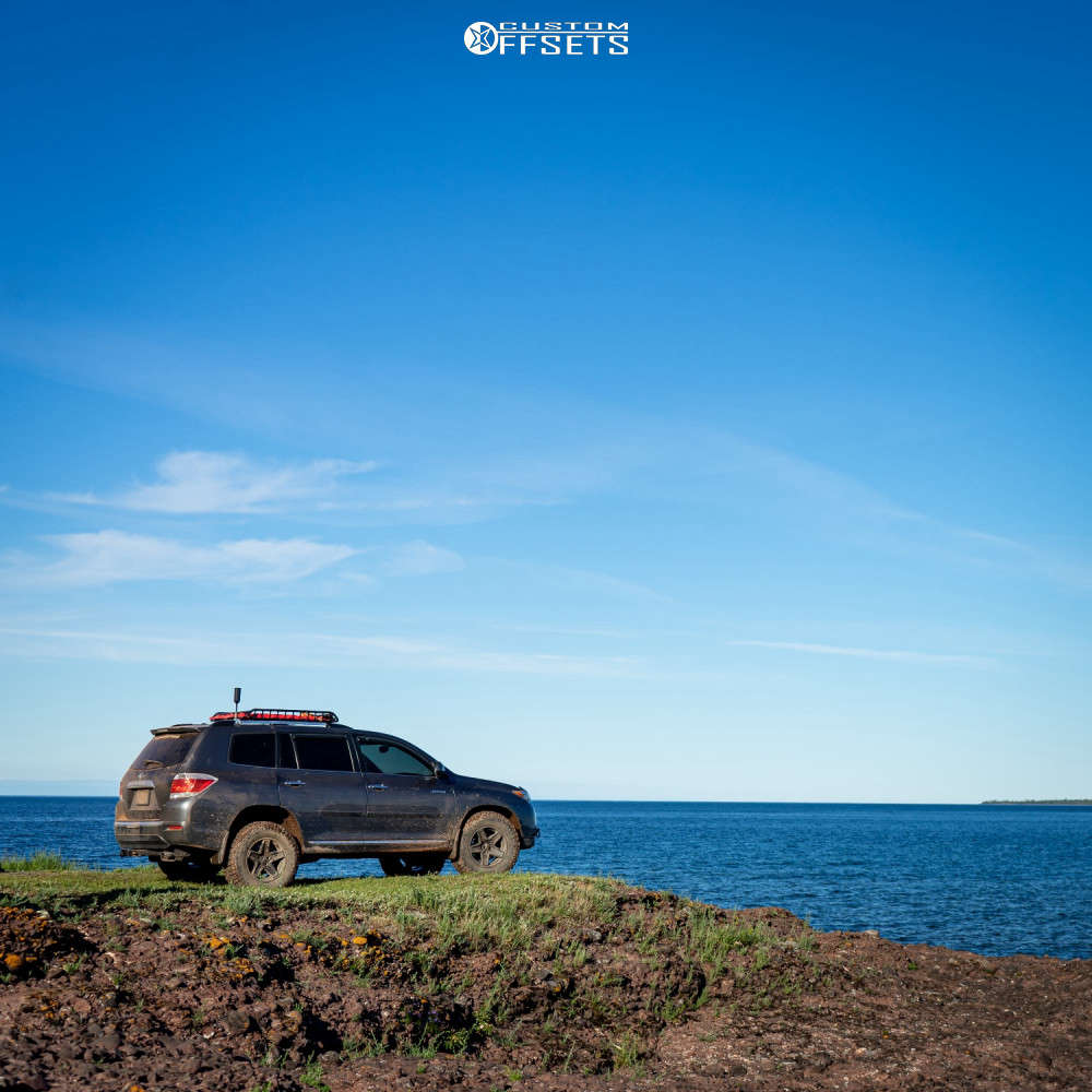 2012 Toyota Highlander with 17x9 -0 Black Rock Detour and 265/70R17 ...