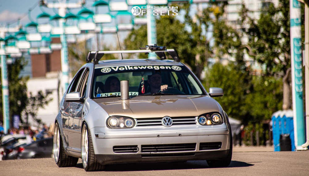 2004 Volkswagen Jetta with 19x8.5 32 BBS Lm and 225/45R19 Hercules Hts ...