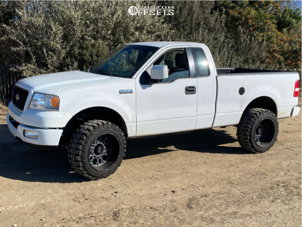 2006 Ford F-150 with 20x12 -51 Vision Rocker and 33/12.5R20 Gladiator ...
