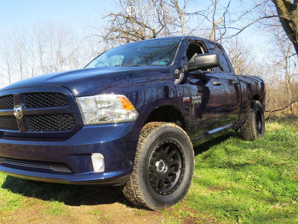 2017 Ram 1500 with 20x9 -12 Method Nv and 35/12.5R20 Nitto Terra ...