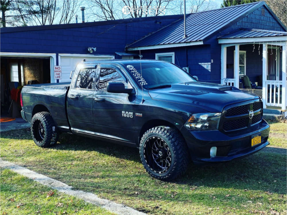 2017 Ram 1500 with 20x12 -44 TIS 544bm and 33/12.5R20 Atturo Trail ...