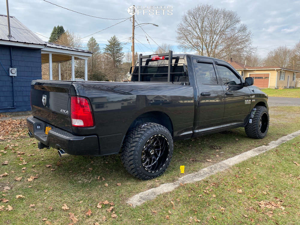 2017 Ram 1500 with 20x12 -44 TIS 544bm and 33/12.5R20 Atturo Trail ...