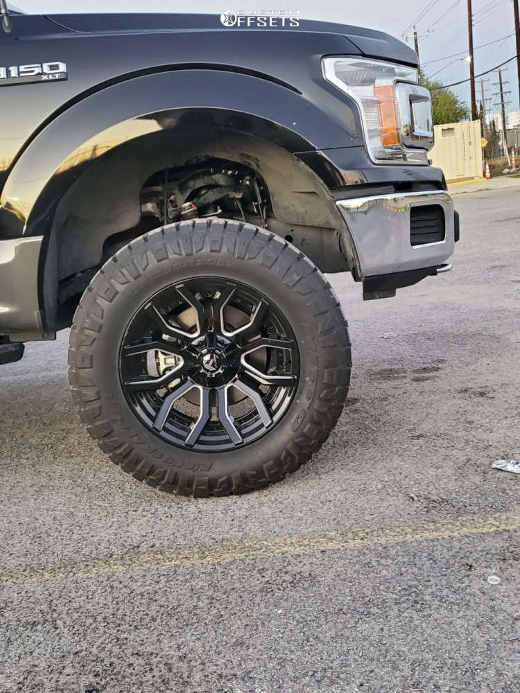 2019 Ford F-150 with 20x10 -18 Fuel Rage and 35/12.5R20 Nitto Ridge ...