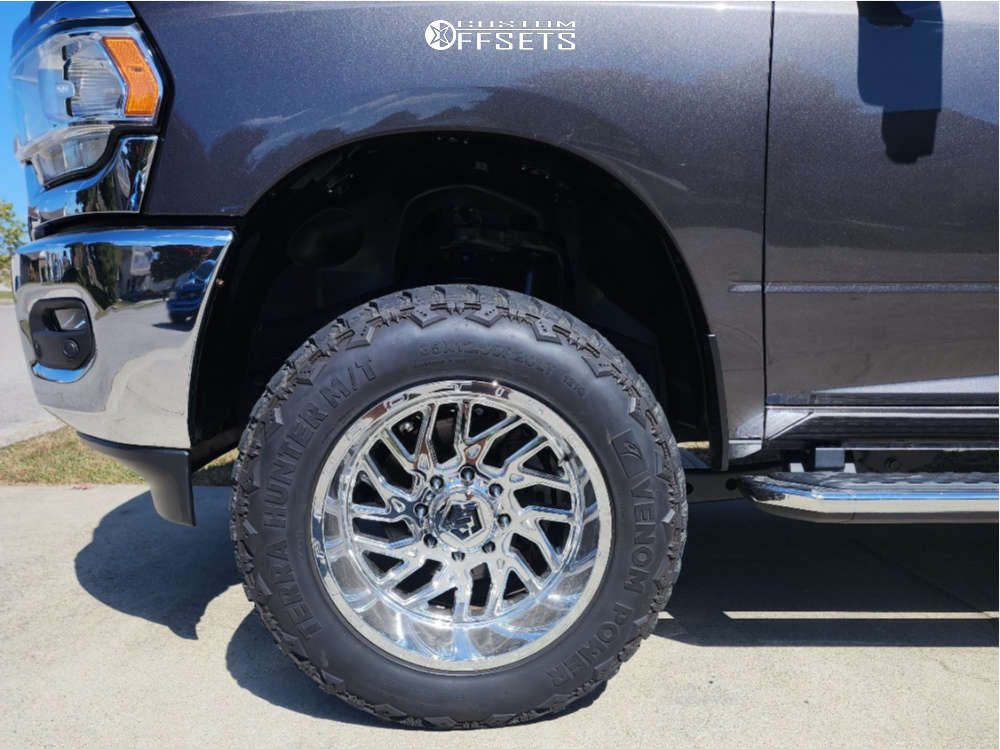 2019 Ram 3500 with 20x12 -44 TIS 544C and 35/12.5R20 Venom Power Terra ...