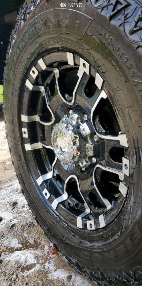 2003 Chevrolet Silverado 2500 HD with 17x9 12 Ultra Baron and 285/70R17 ...