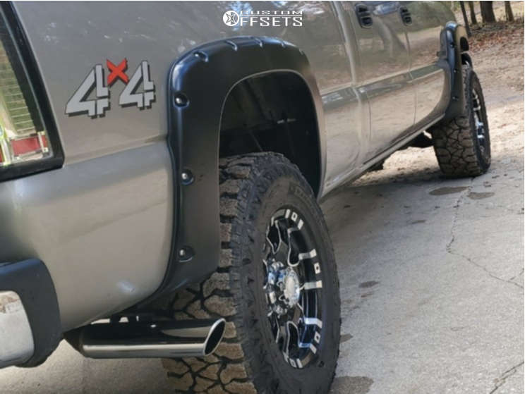 2003 Chevrolet Silverado 2500 HD with 17x9 12 Ultra Baron and 285/70R17 ...