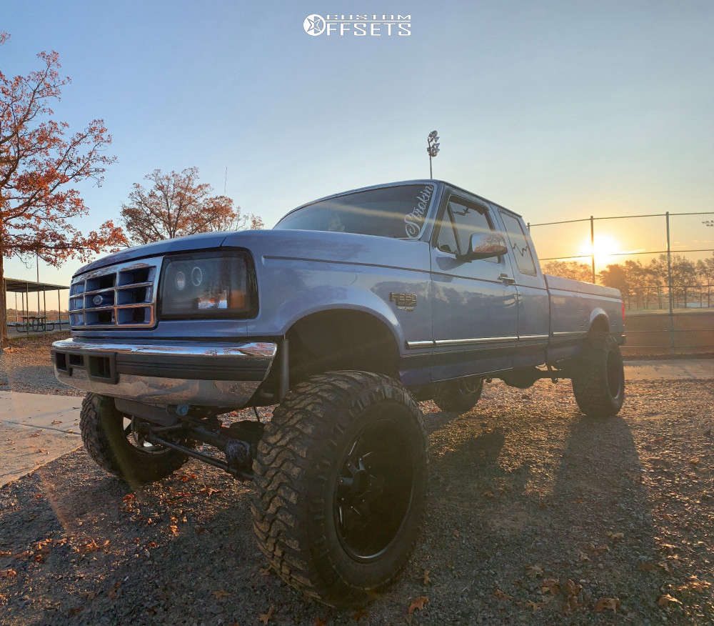 1996 Ford F-250 with 20x12 -44 Ion Bilt Ib02 and 37/13.5R20 Federal ...