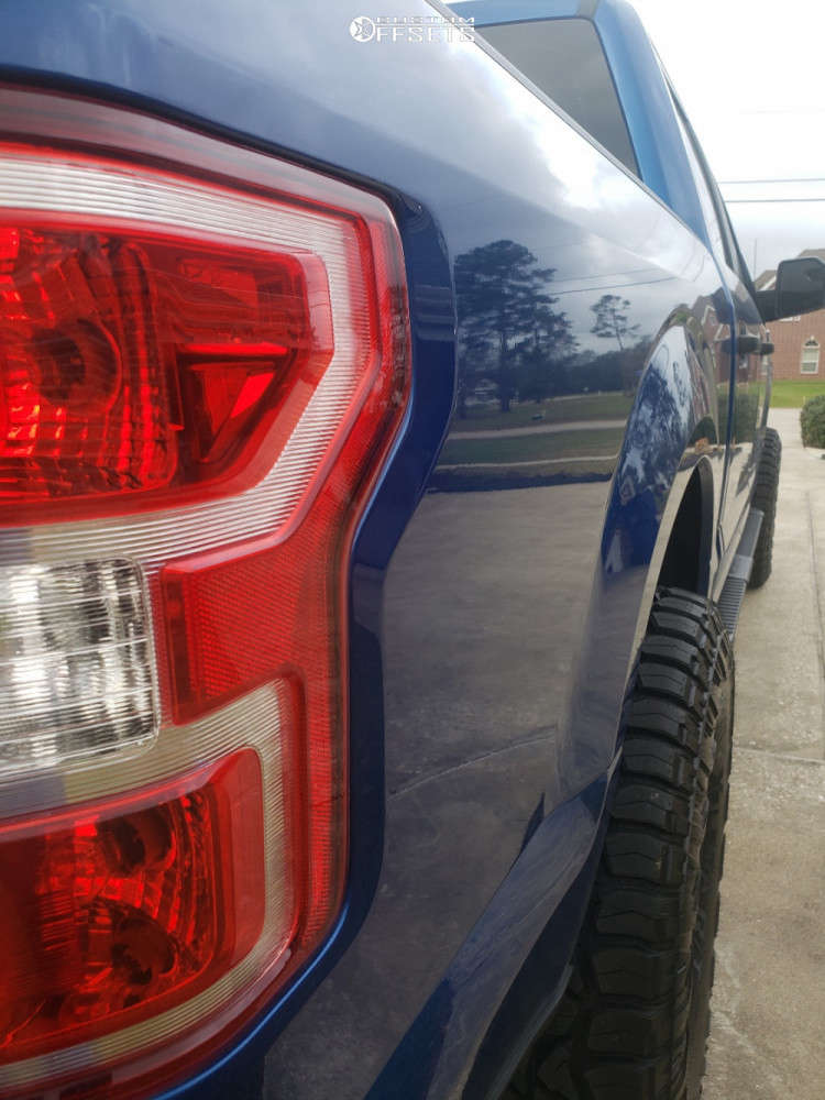2018 Ford F-150 with 17x8.5 0 Pro Comp Series 34 and 35/12.5R17 Federal ...