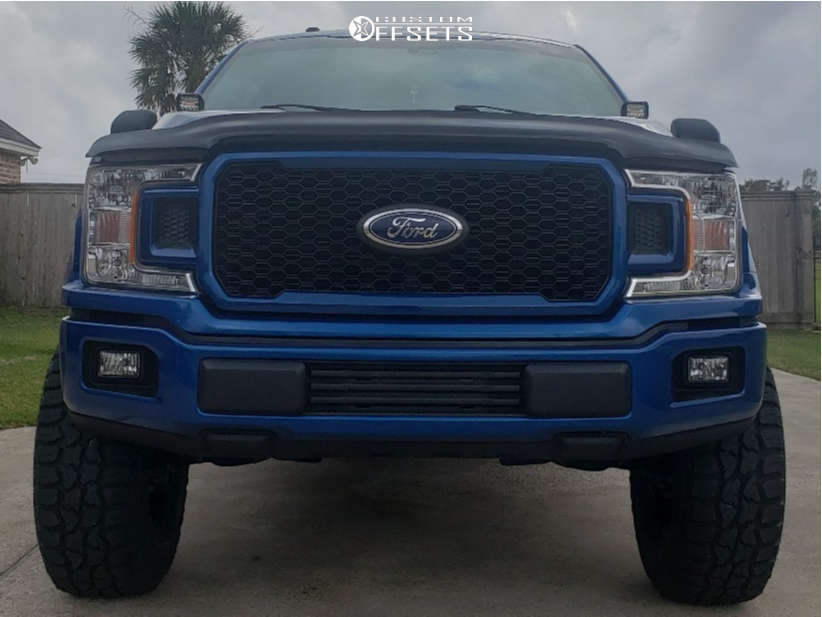 2018 Ford F-150 with 17x8.5 0 Pro Comp Series 34 and 35/12.5R17 Federal ...