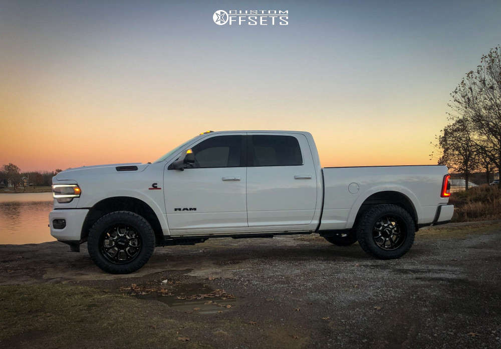 2020 Ram 2500 with 20x10 -25 BMF Payback and 305/55R20 Nitto Ridge ...
